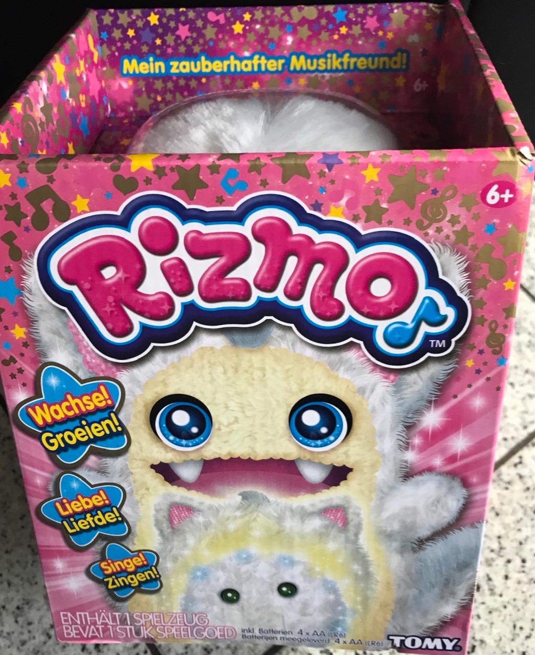 Test: Rizmo interaktives Spielzeug von Tomy - www.kultur-topf.de